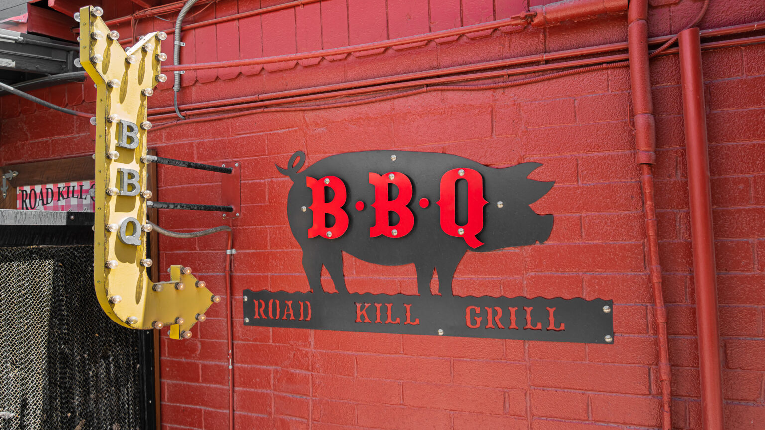 Why John Mull’s Road Kill Grill Is the Best BBQ in Las Vegas